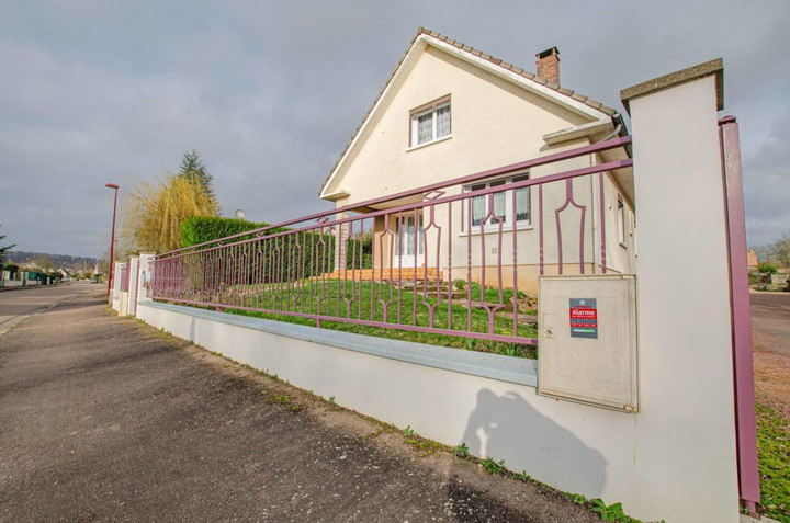 95 M² Gîte ∙ 3 Bedrooms ∙ 6 Guests - Chantemerle