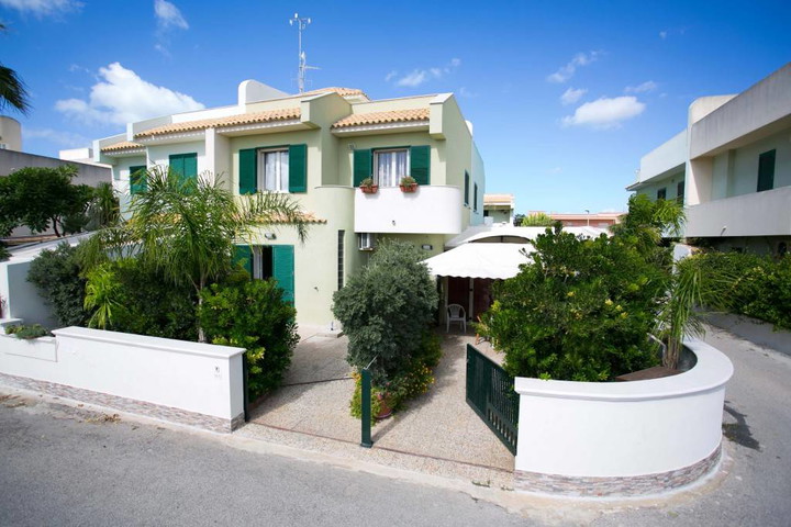 100 M² Villa ∙ 3 Chambres ∙ 6 Personnes - Marsala