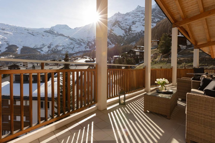 138 M² Apartment ∙ 3 Bedrooms ∙ 7 Guests - Saas-Fee