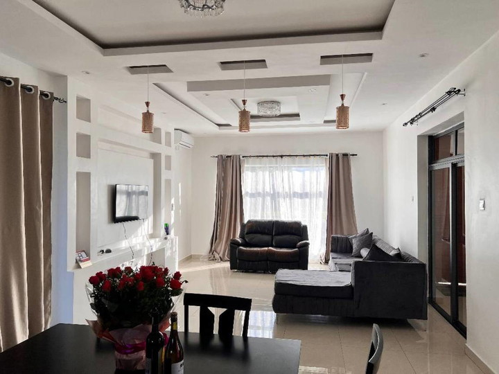 200 M² House ∙ 4 Bedrooms ∙ 8 Guests - Lusaka