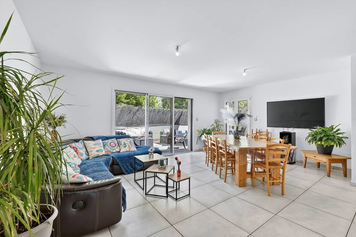 145 M² Maison De Vacances ∙ 4 Chambres ∙ 8 Personnes - Chorges