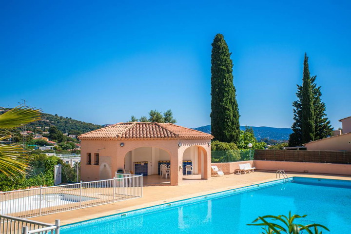 85 M² Maison De Vacances ∙ 2 Chambres ∙ 4 Personnes - Rayol-Canadel-sur-Mer
