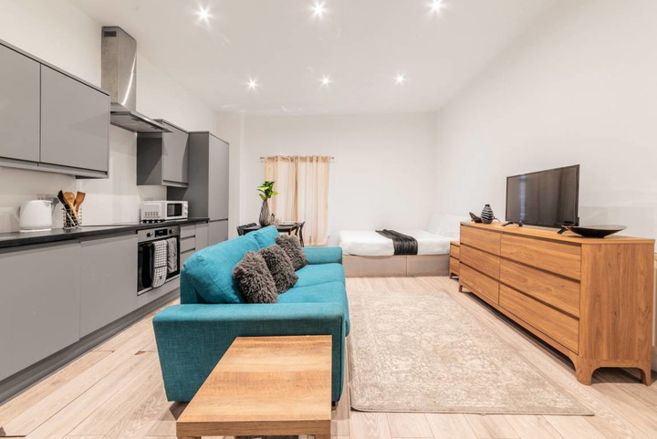 85 M² Studio Flat ∙ 1 Bedroom ∙ 2 Guests - Maidstone