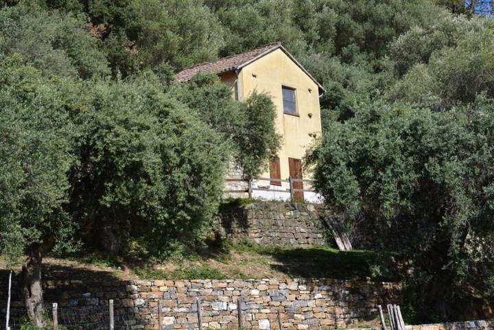 65 M² Longère ∙ 2 Chambres ∙ 4 Personnes - Sapri