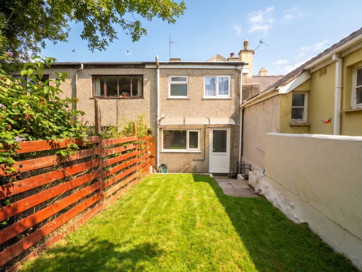 Cottage ∙ 2 Bedrooms ∙ 4 Guests - Bangor