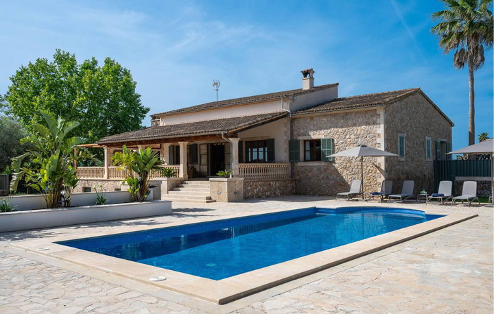 300 M² Ferienhaus ∙ 3 Schlafzimmer ∙ 6 Gäste - Manacor