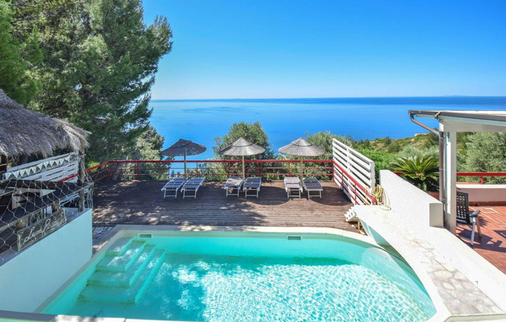 250 M² Maison De Vacances ∙ 4 Chambres ∙ 9 Personnes - Itri