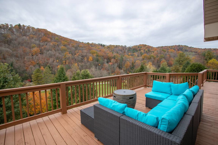 307 M² House ∙ 4 Bedrooms ∙ 14 Guests - Boone, NC