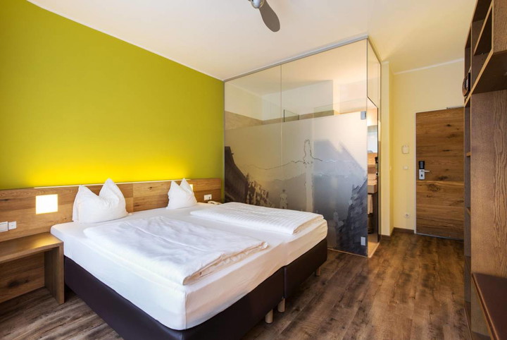 Hotel ∙ 1 Habitación ∙ 4 Huéspedes - Innsbruck