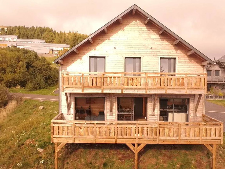 150 M² Chalet ∙ 4 Chambres ∙ 14 Personnes - Besse-et-Saint-Anastaise