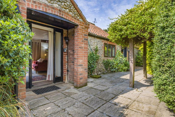 Cottage ∙ 2 Bedrooms ∙ 4 Guests - Blakeney