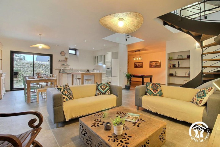 152 M² Gîte ∙ 4 Bedrooms ∙ 8 Guests - Lorient