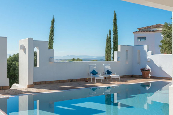 360 M² Villa ∙ 4 Bedrooms ∙ 8 Guests - Benalup-Casas Viejas