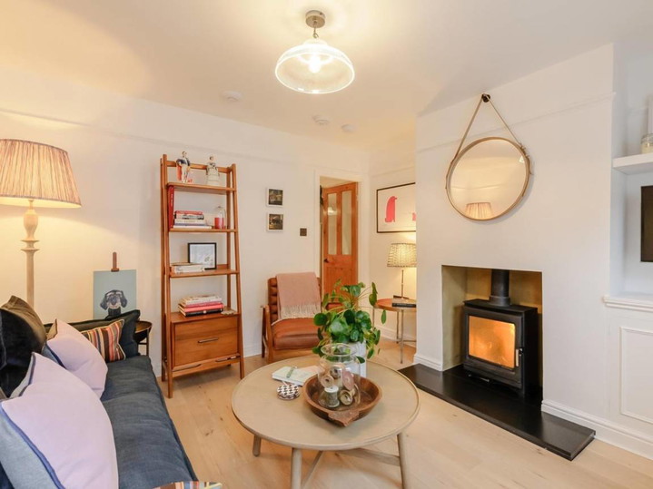 Cottage ∙ 3 Bedrooms ∙ 6 Guests - Isle of Sheppey