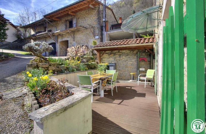 96 M² Gîte ∙ 3 Chambres ∙ 5 Personnes - Ain