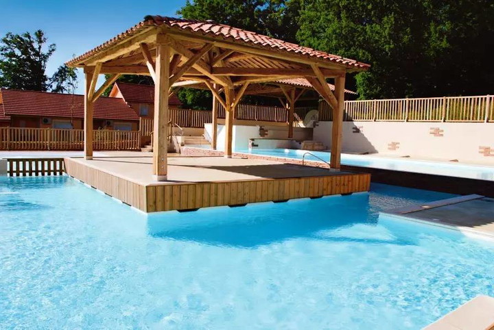 40 M² Mobil-home ∙ 1 Chambre ∙ 4 Personnes - Rocamadour