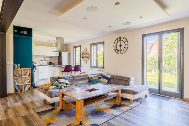 110 M² Maison De Vacances ∙ 4 Chambres ∙ 8 Personnes - Sucé-sur-Erdre
