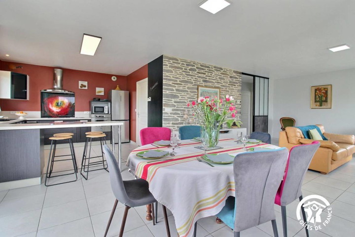124 M² Gîte ∙ 4 Chambres ∙ 6 Personnes - Plouhinec