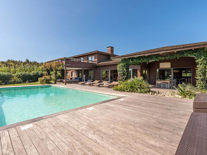 200 M² Maison De Vacances ∙ 4 Chambres ∙ 10 Personnes - Bonifacio