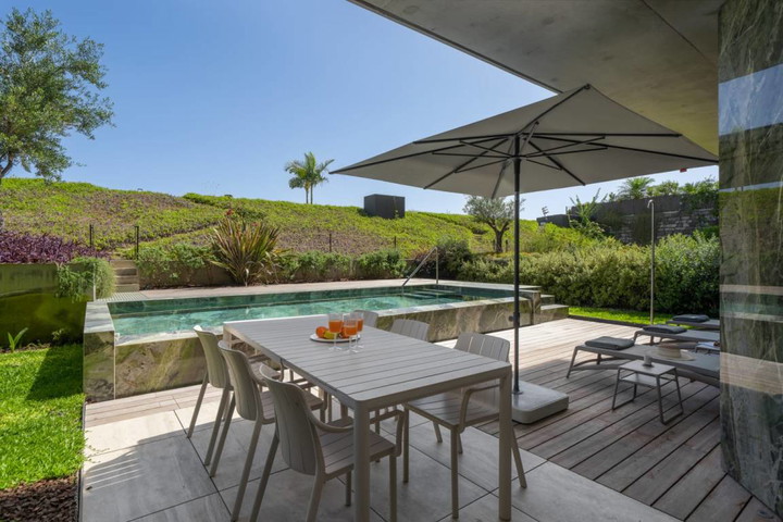 127 M² Apartment ∙ 2 Bedrooms ∙ 4 Guests - Funchal