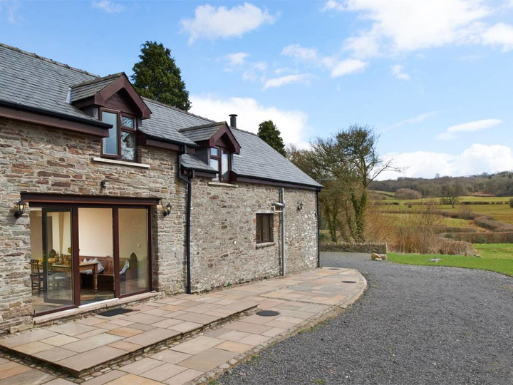 Cottage ∙ 2 Bedrooms ∙ 7 Guests - Brecon