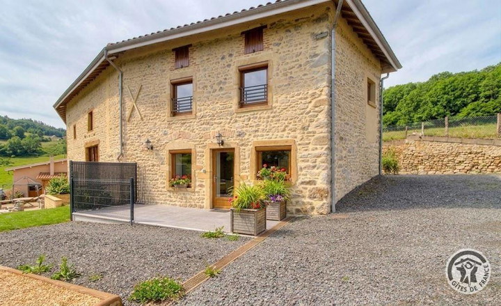 55 M² Gîte ∙ 1 Chambre ∙ 4 Personnes - Rhône