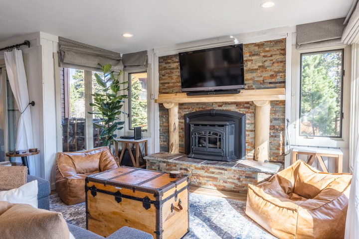 124 M² Apartment ∙ 2 Bedrooms ∙ 6 Guests - Mammoth Mountain, CA