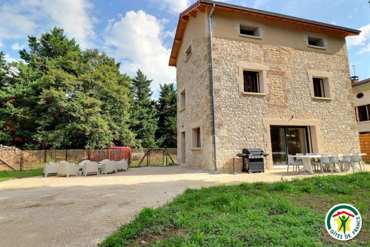 124 M² Gîte ∙ 4 Chambres ∙ 10 Personnes - Saint-Marcellin