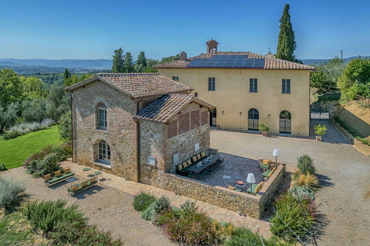 400 M² Villa ∙ 6 Bedrooms ∙ 11 Guests - Siena