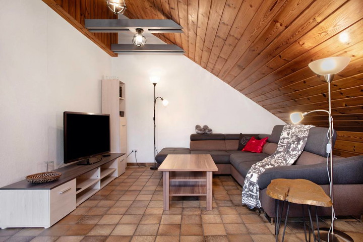 70 M² Ferienwohnung ∙ 2 Schlafzimmer ∙ 4 Gäste - Markdorf