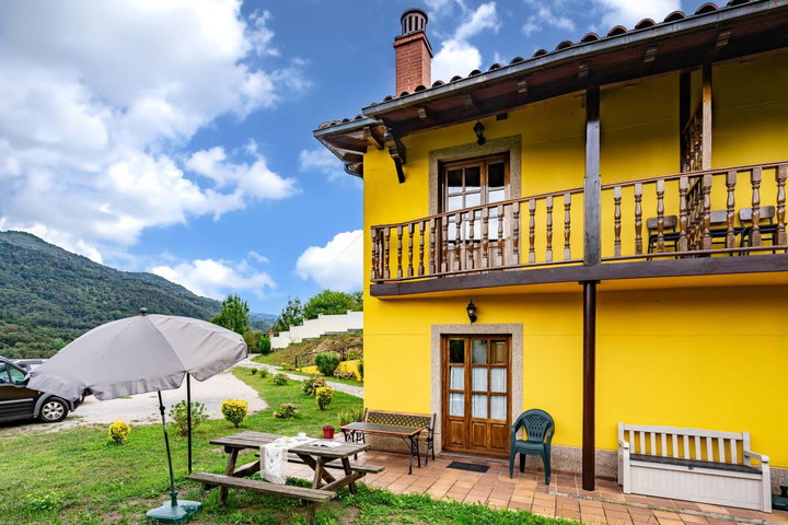 70 M² Casa ∙ 2 Habitaciones ∙ 5 Huéspedes - Proaza