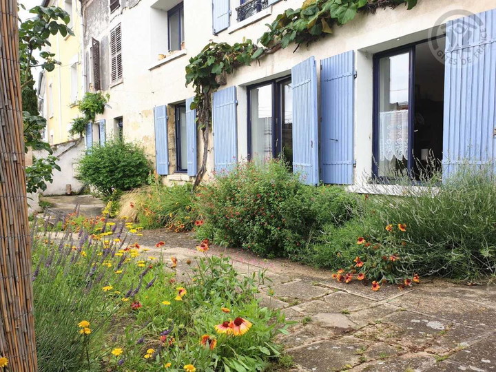 56 M² Gîte ∙ 2 Chambres ∙ 4 Personnes - Pontoise