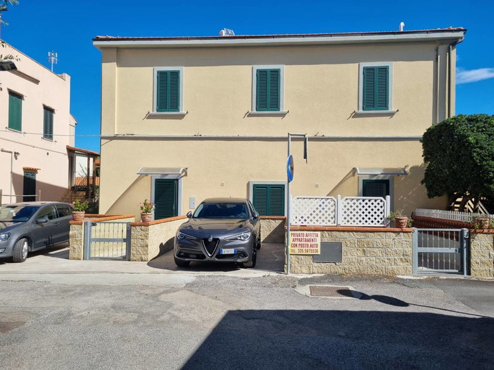 50 M² Apartamento ∙ 1 Habitación ∙ 5 Huéspedes - Cecina