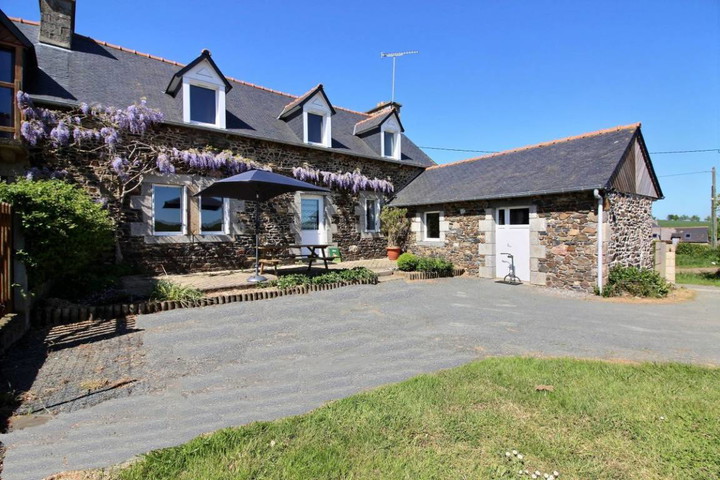 98 M² Gîte ∙ 3 Chambres ∙ 5 Personnes - Pordic