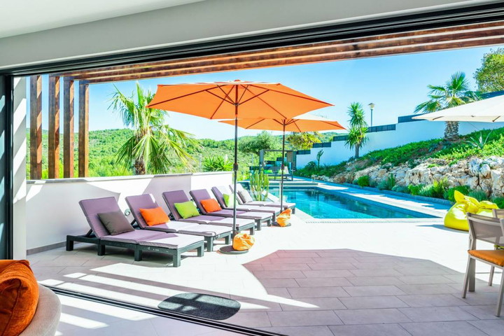 Villa ∙ 4 Habitaciones ∙ 9 Huéspedes - Sitges