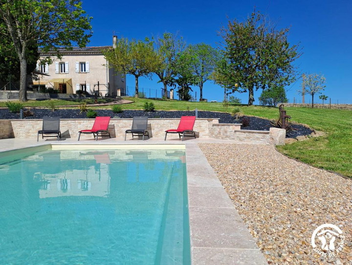 150 M² Gîte ∙ 5 Chambres ∙ 13 Personnes - Occitanie