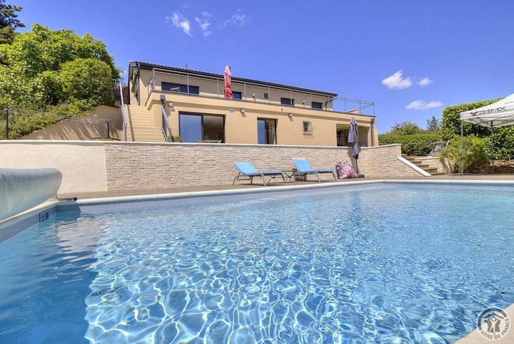 44 M² Gîte ∙ 1 Chambre ∙ 2 Personnes - Rhône