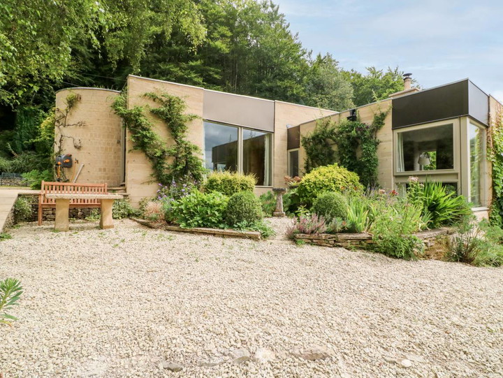 Cottage ∙ 3 Bedrooms ∙ 6 Guests - Nailsworth