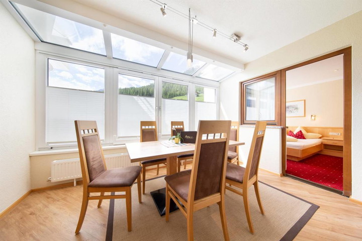 100 M² Ferienwohnung ∙ 3 Schlafzimmer ∙ 8 Gäste - Sölden