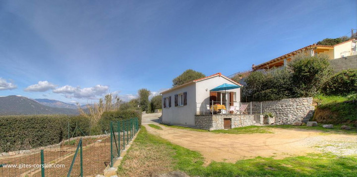 30 M² Gîte ∙ 1 Chambre ∙ 2 Personnes - Sartène