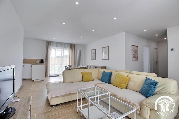 81 M² Gîte ∙ 2 Chambres ∙ 4 Personnes - Dol-de-Bretagne