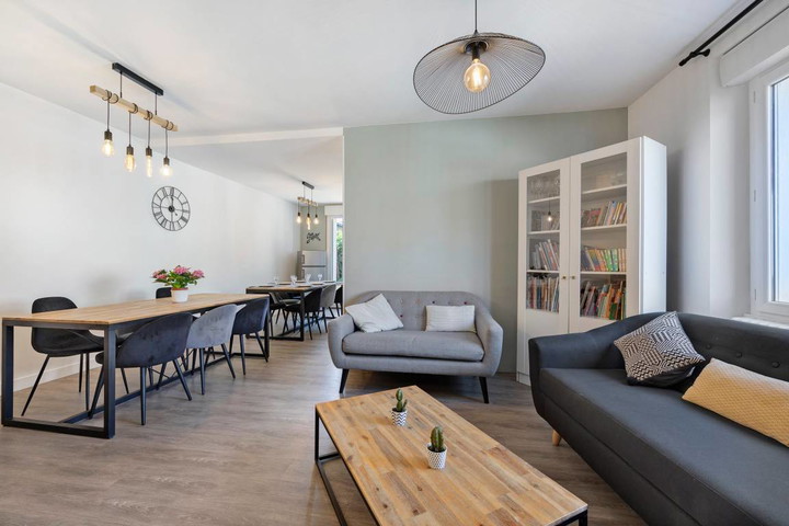 139 M² Cottage ∙ 5 Chambres ∙ 14 Personnes - Puy du Fou