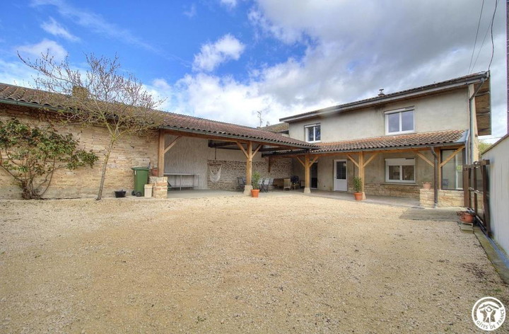 92 M² Gîte ∙ 2 Chambres ∙ 6 Personnes - Beaujolais