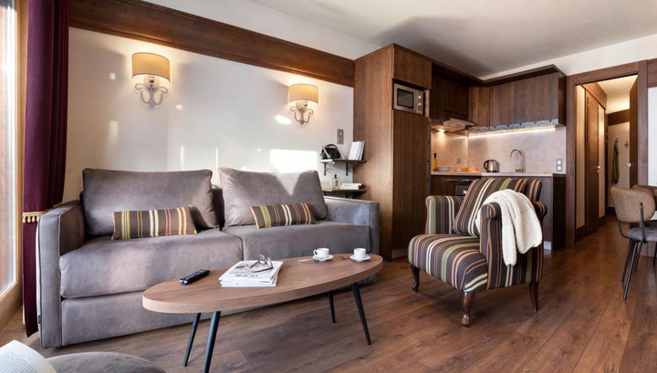 Hotel ∙ 2 Bedrooms ∙ 4 Guests - Val Thorens