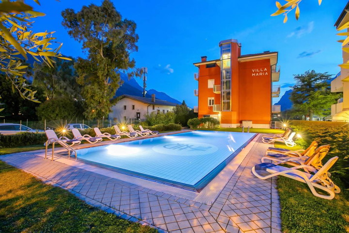 25 M² Hotel ∙ 1 Sypialnia ∙ 2 Gości - Nago-Torbole