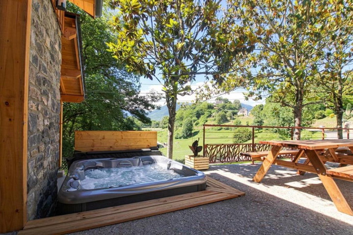 130 M² Gîte ∙ 4 Chambres ∙ 8 Personnes - Argelès-Gazost