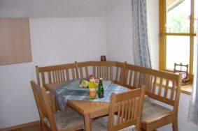 55 M² Apartment ∙ 4 Guests - Traunreut