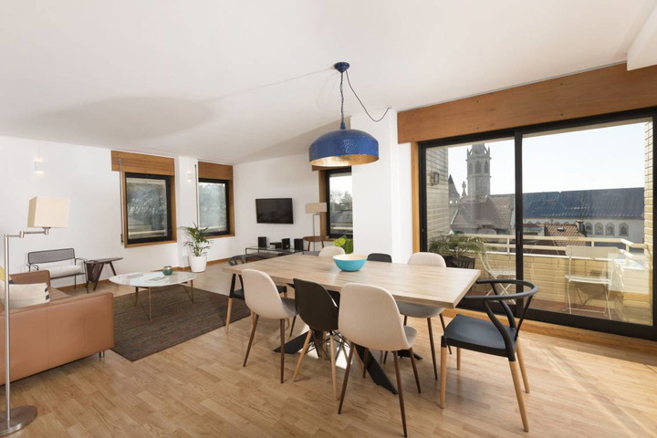 110 M² Ferienwohnung ∙ 3 Schlafzimmer ∙ 8 Gäste - Porto