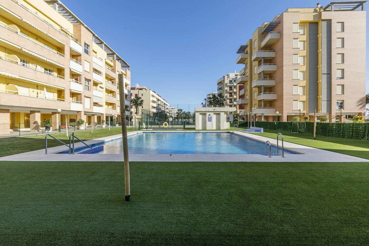 70 M² Ferienwohnung ∙ 2 Schlafzimmer ∙ 5 Gäste - Torre del Mar