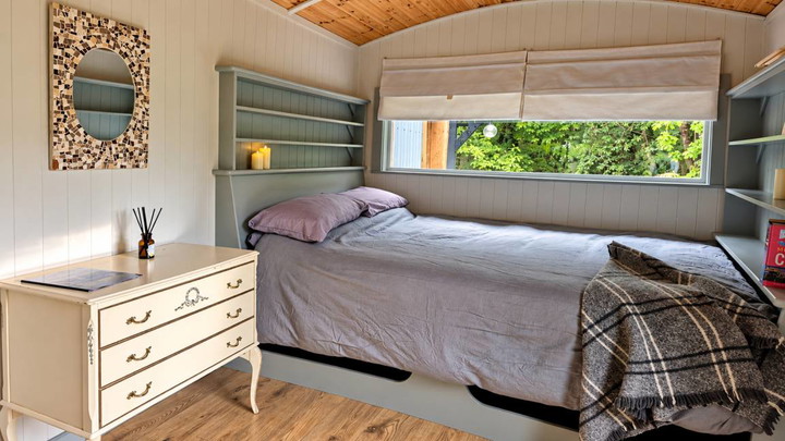 85 M² Domek Letniskowy ∙ 1 Sypialnia ∙ 2 Gości - Bantry